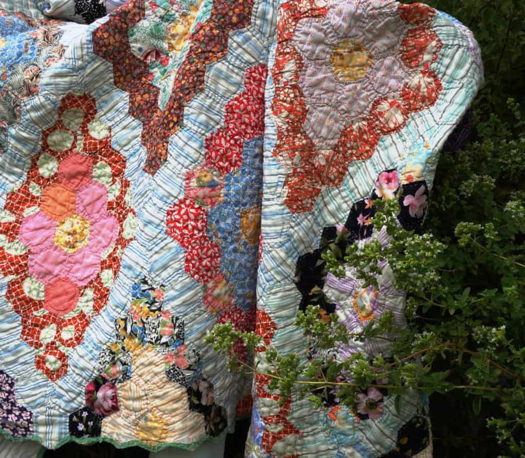 How To Make A Flower Garden Quilt Hand Sewing Grandmother Flower